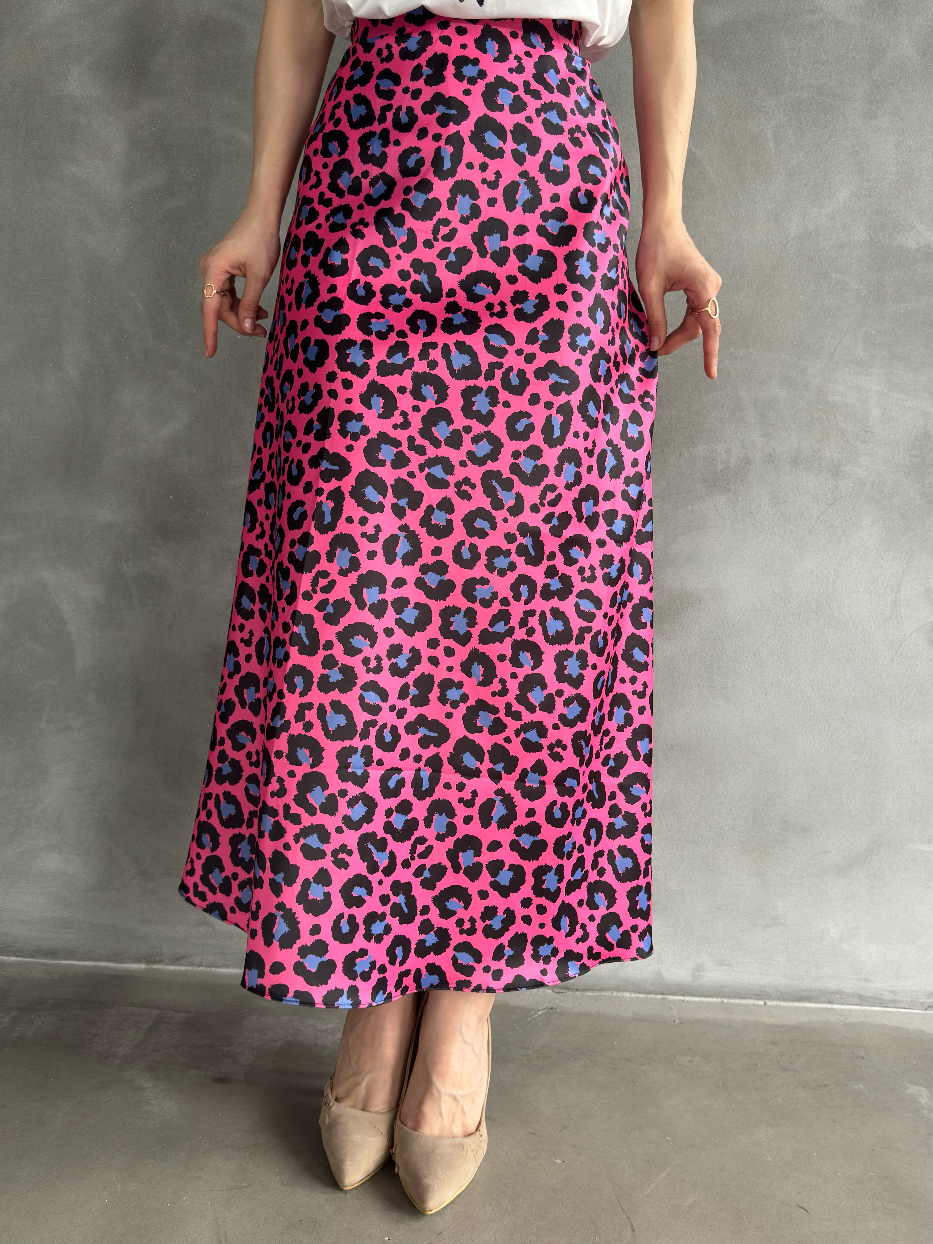Maxi Length Patterned Satin Skirt – Chameleon vintage